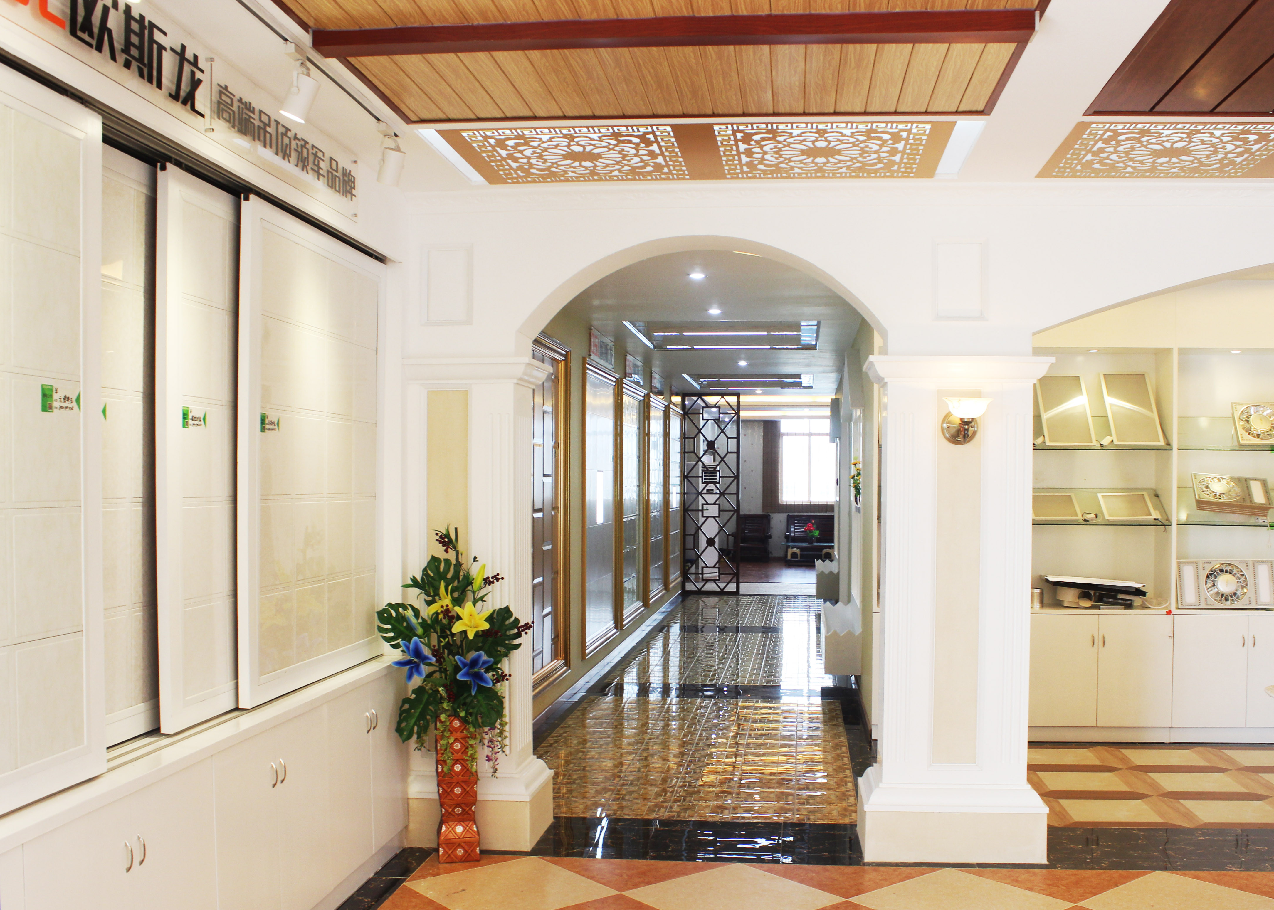 Mirror Aluminum with Printing , Artistic Ceiling Tiles for Living Room ...