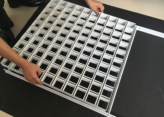White Powder Coated 625x625mm Aluminum 0.5mm Metal Grid Ceiling With ...